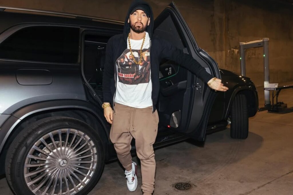 Eminem - Biography, Age, Career, Net Worth - NewBuzz.net